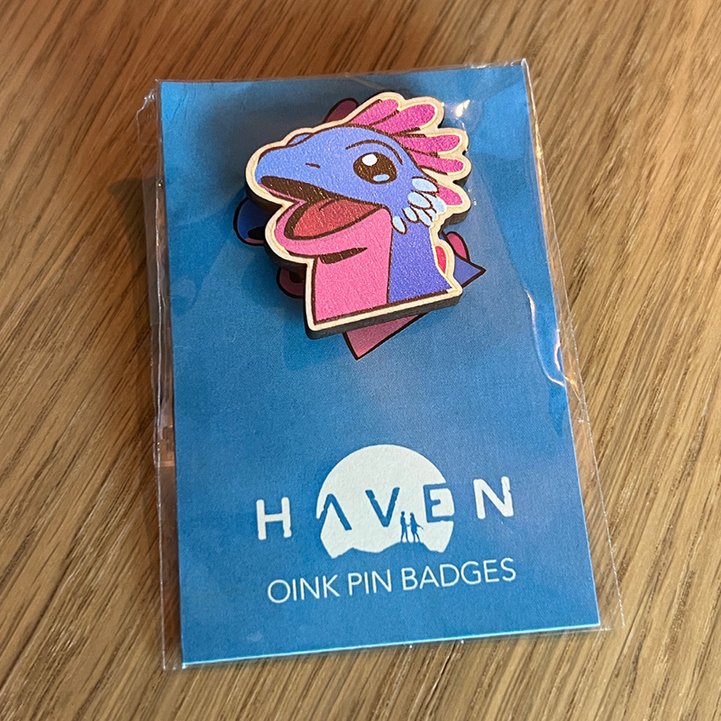 Oink Smiling Pin – Mighty Merch